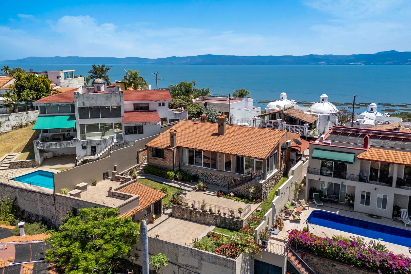 Hal Forsyth - Lake Chapala Realtor - Real Estate Done Differently